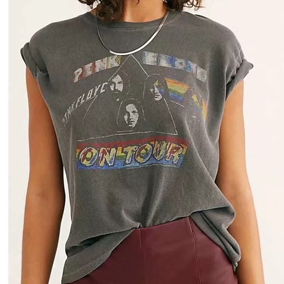 Lena Vie Boutique | Tops | Vintage Bohemian Pink Floyd Tour Concert ...
